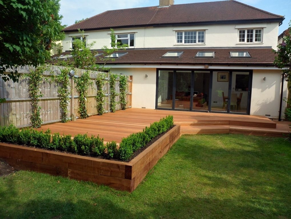 composite-timber-decking - Walsh Landscaping
